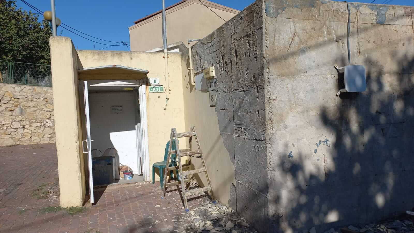 Renovated bomb shelters helped Israeli border town stay put during war ...